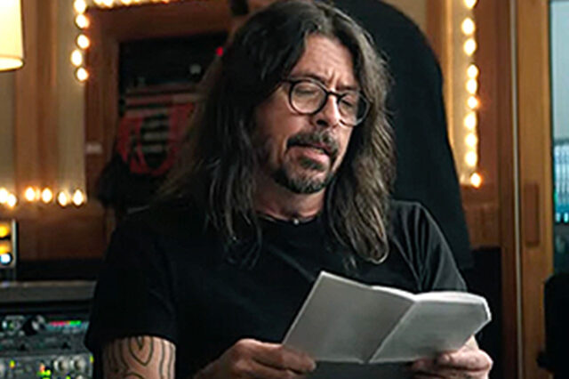 Dave Grohl Says 'Thank You, Canada' For All It's Given (Counting ...