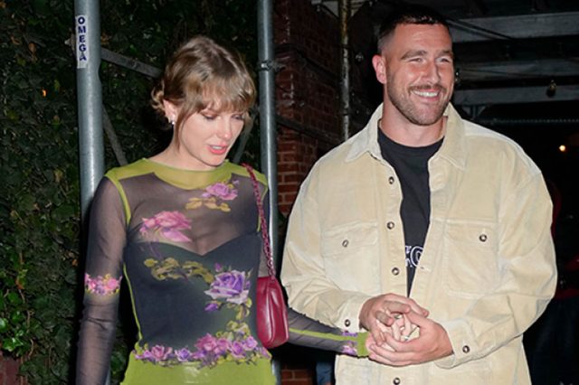 Taylor Swift And Travis Kelce Pleasantly Clasp Hands During Heartfelt ...